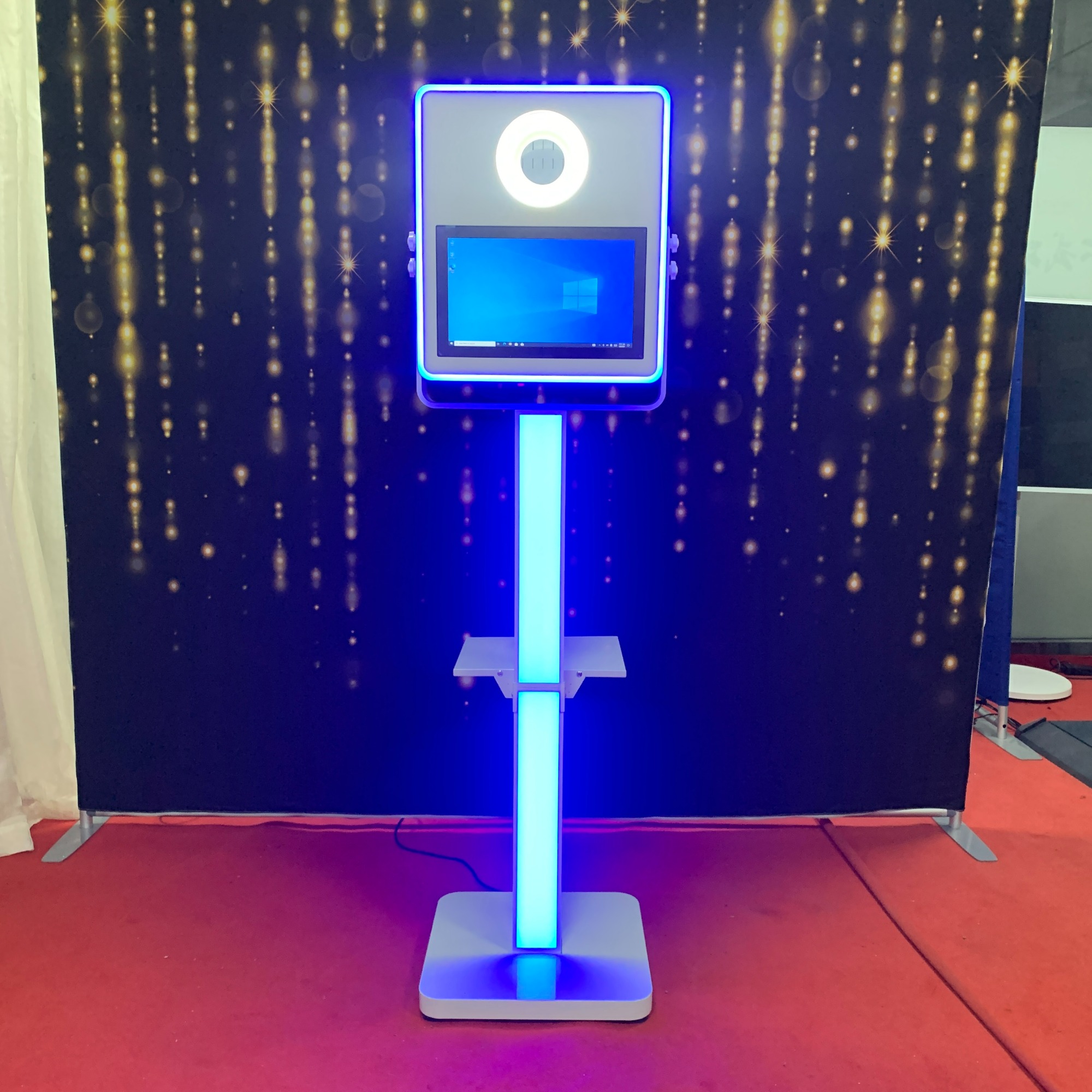 15.6-Inch Mirror Photo Booth: Interactive AR Experience & Instant ...